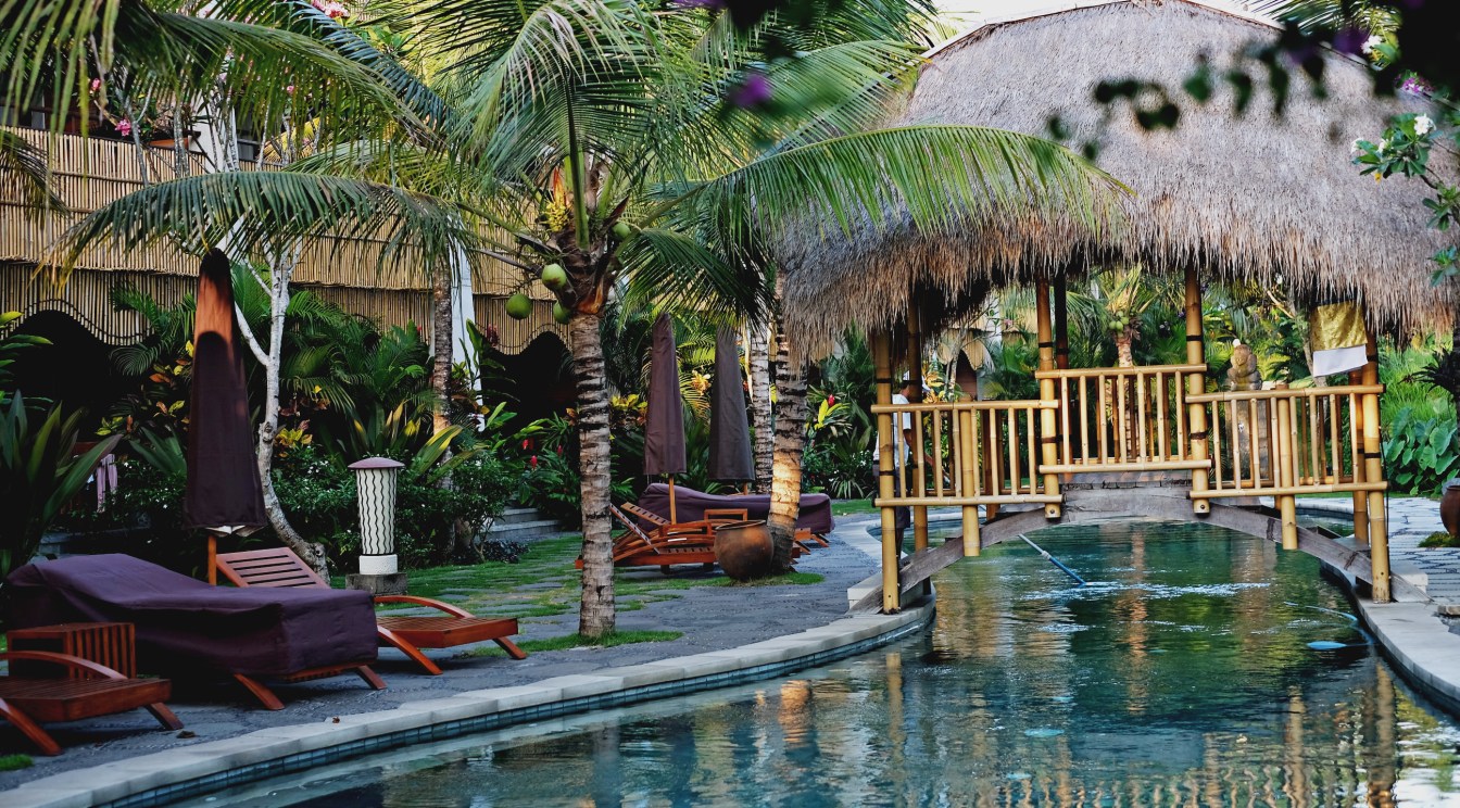 ALAYA Hotel & Resort | ANAKJAJAN.COM