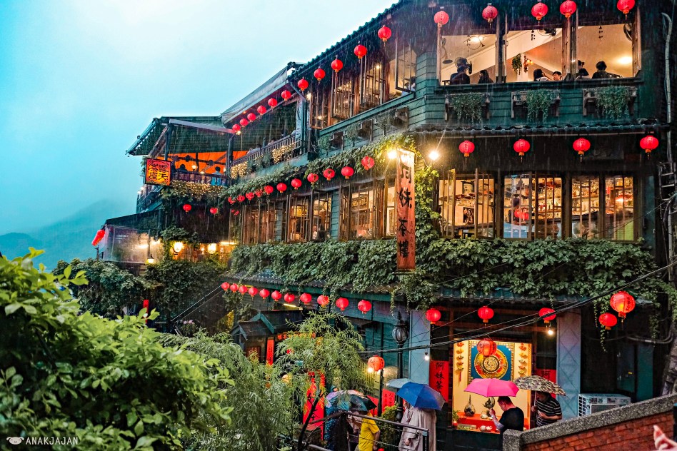 [TAIWAN] JIUFEN TRAVEL & FOOD GUIDE – Things to do & eat | ANAKJAJAN.COM