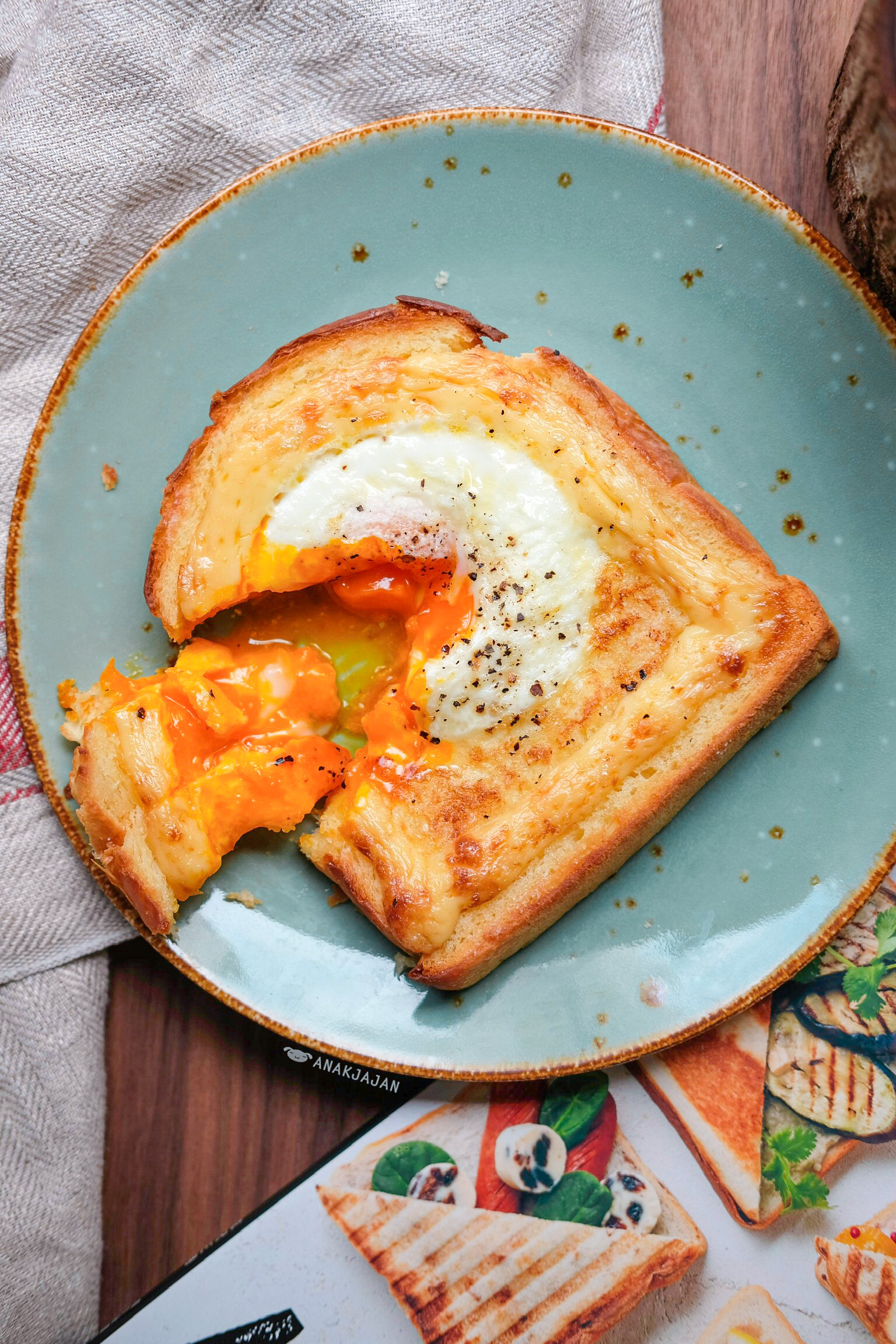 [Recipe] KOREAN MAYO EGG TOAST | ANAKJAJAN.COM